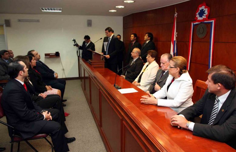 Juraron Nuevos Defensores Públicos Y Agentes Fiscales Noticias