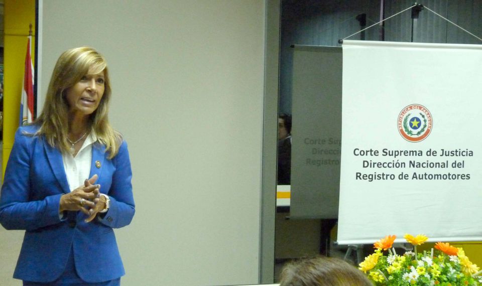 Registro de Automotores recibe donación - Noticias - Poder Judicial